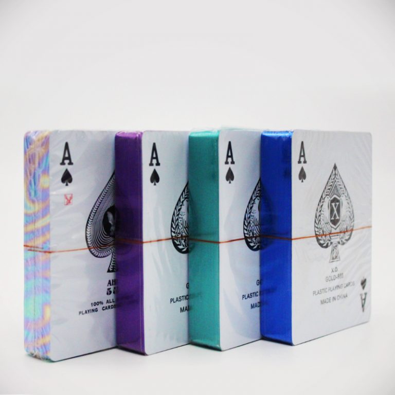 All Plastic Gold Edge Playing Cards Manufacturing | puzzle manufacturers